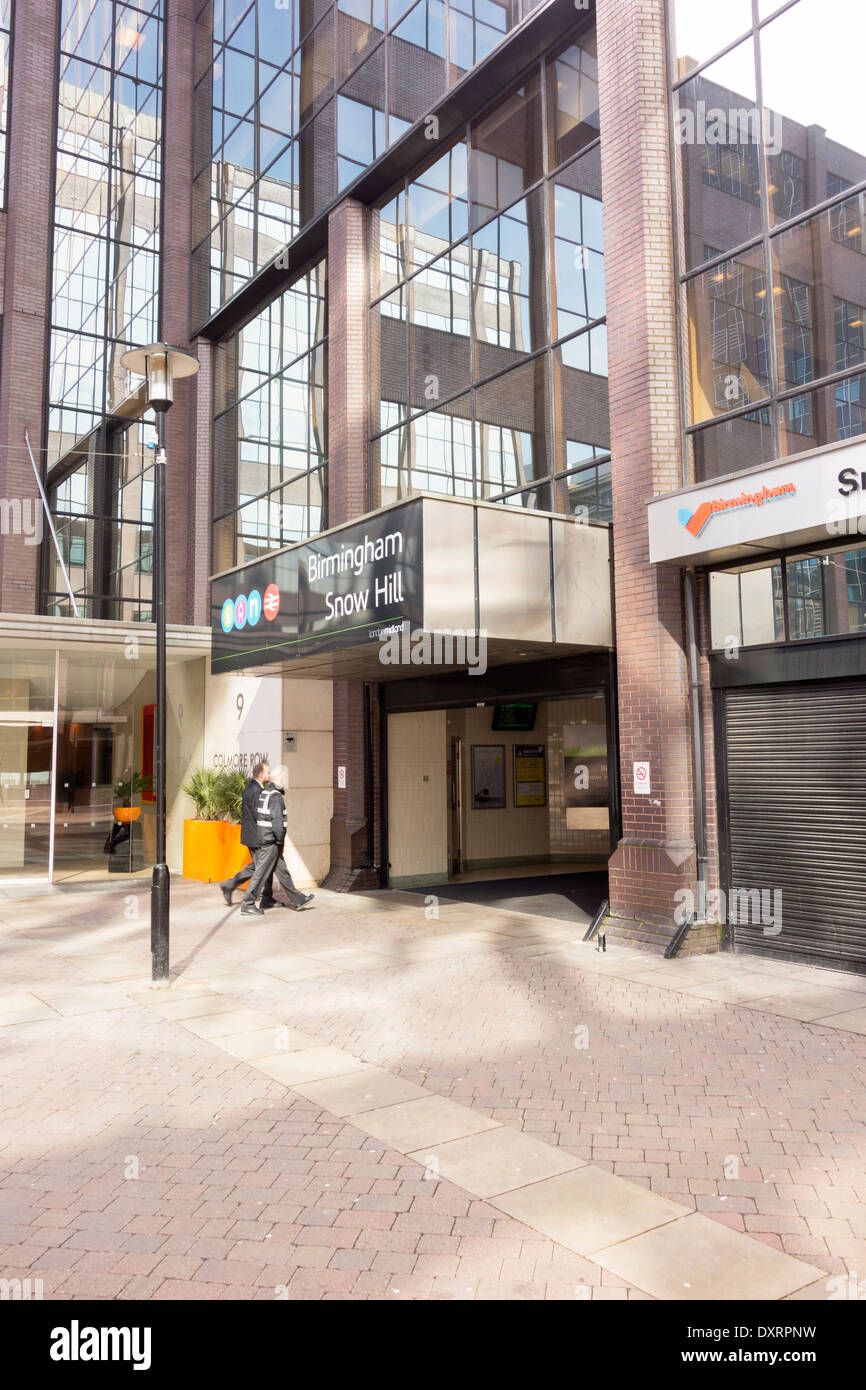 Snow hill station hi-res stock photography and images - Alamy