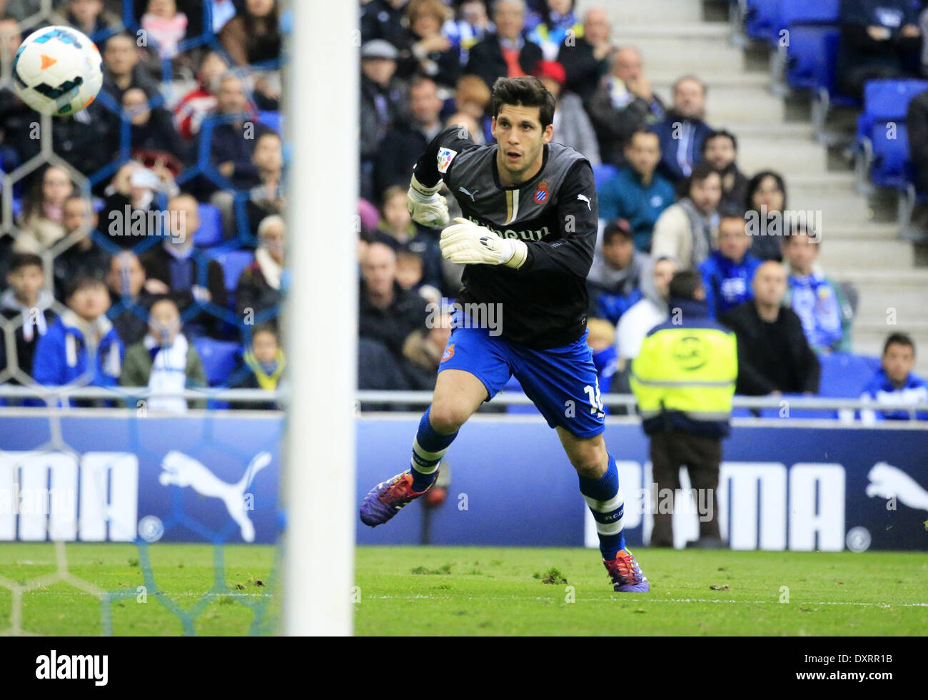 Lopez goalkeeper hi-res stock photography and images - Alamy