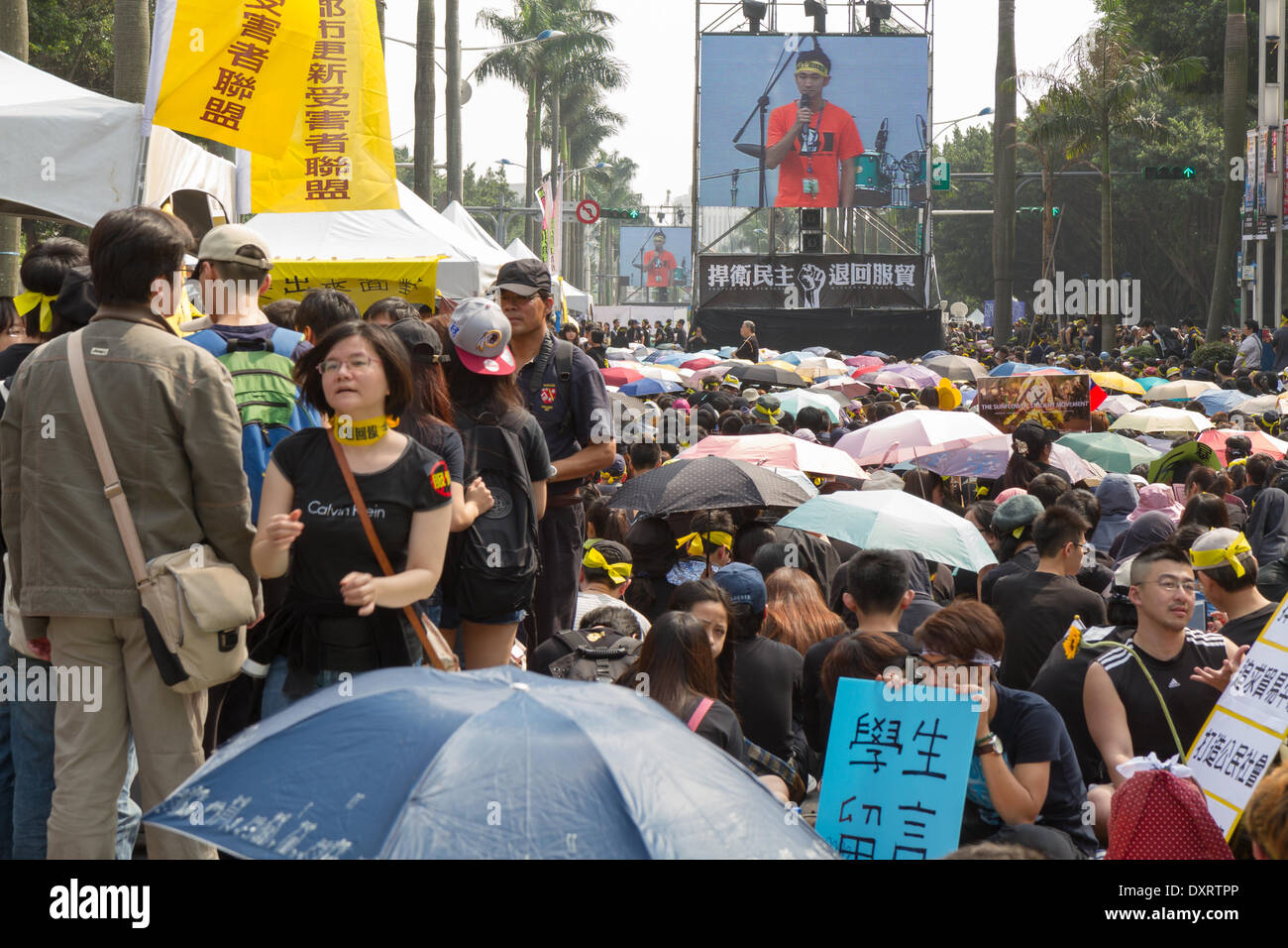 TAIPEI, TAIWAN, March 30 2014. Hundreds of thousands of people protest ...