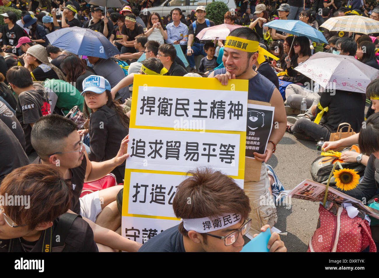 TAIPEI, TAIWAN, March 30 2014. Hundreds of thousands of people protest ...
