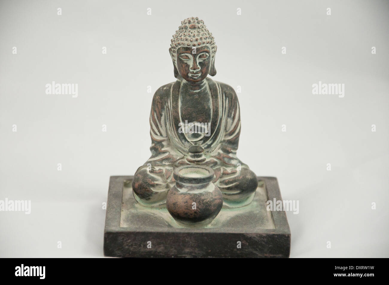 The figure of buddha hi-res stock photography and images - Alamy