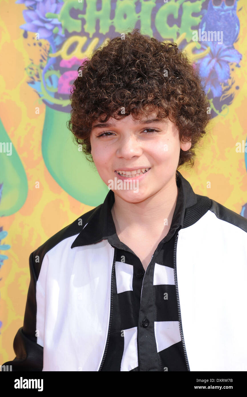 Actor Cameron Ocasio arrives on the orange carpet of Nickelodeon's 27th ...