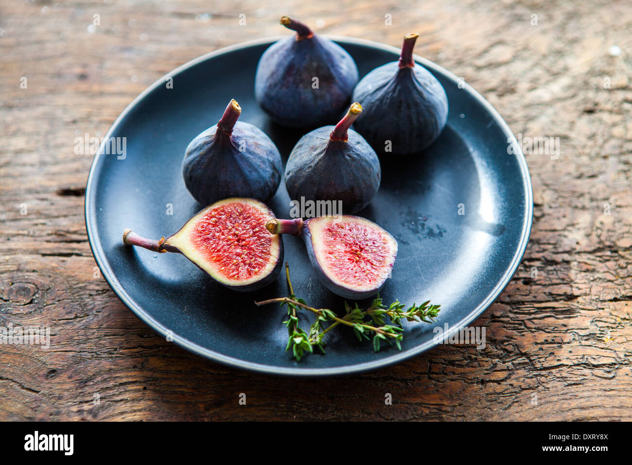 Figs with seeds hi-res stock photography and images - Alamy