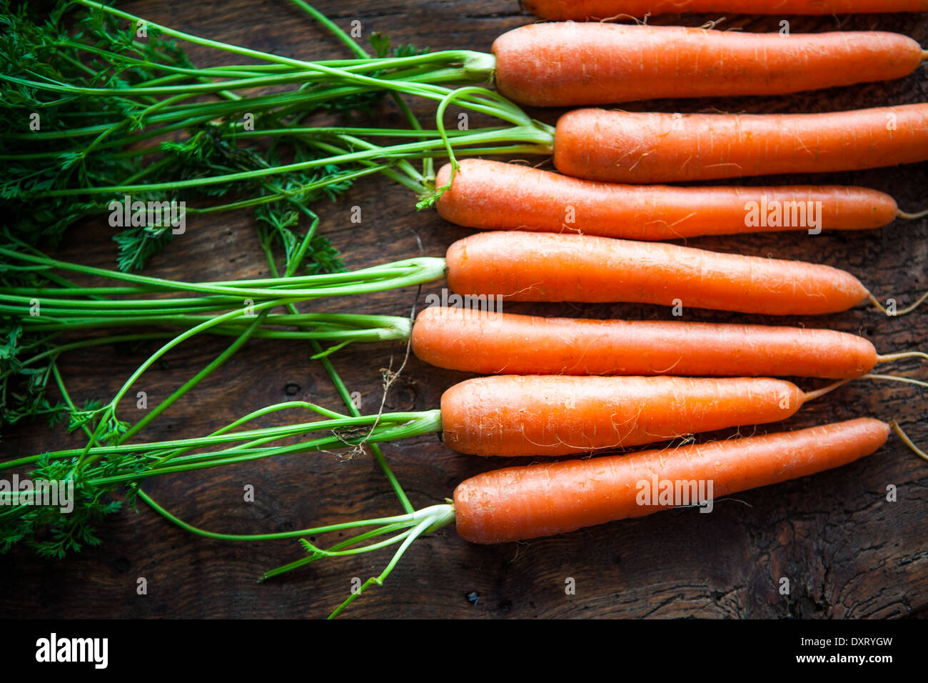 Roasting carrots hi-res stock photography and images - Alamy