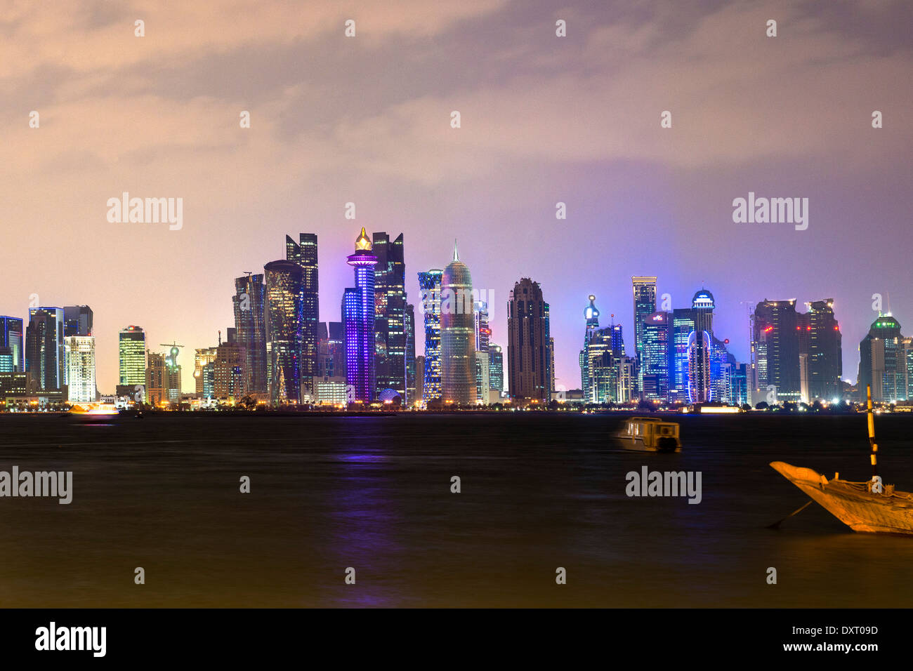 Qatar, Doha, skyline Stock Photo - Alamy