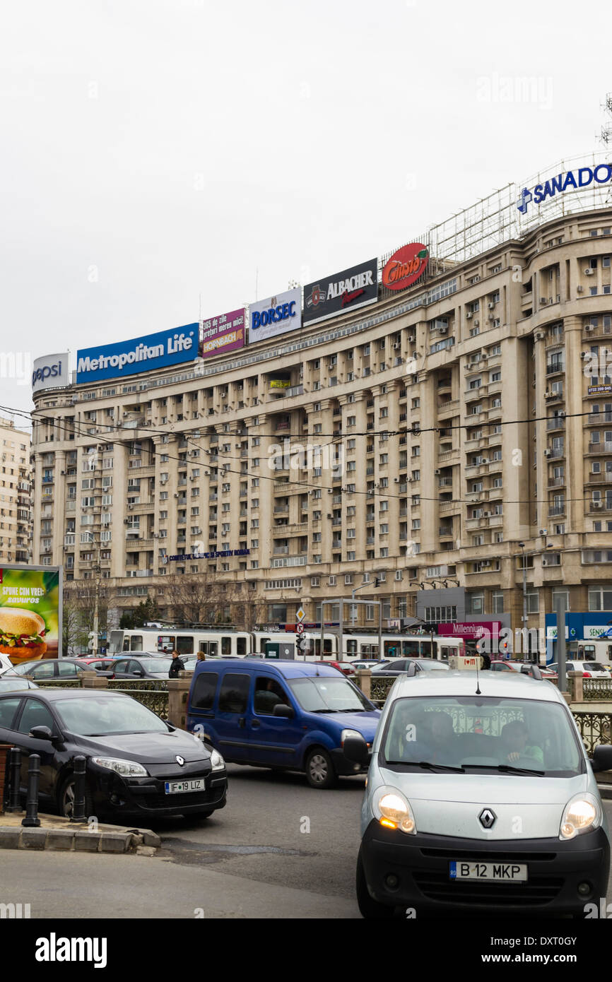 Victory Square, Bucharest, Romania Stock Photo - Alamy