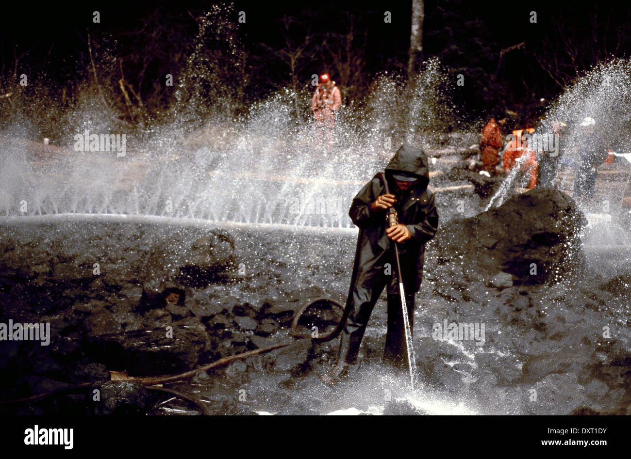 Exxon valdez oil spill hi-res stock photography and images - Alamy