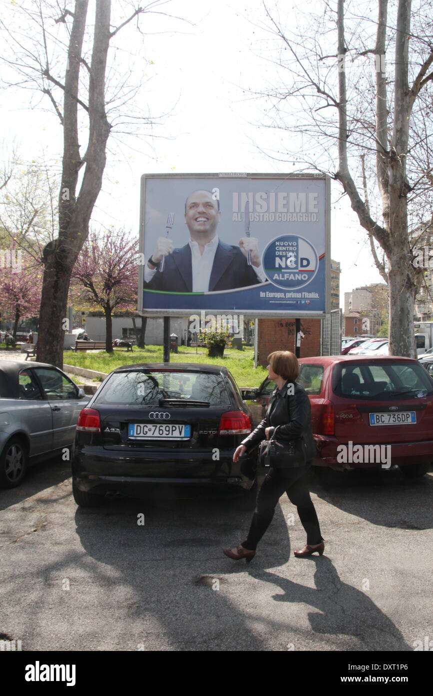 Fat man rome italy hi-res stock photography and images - Alamy