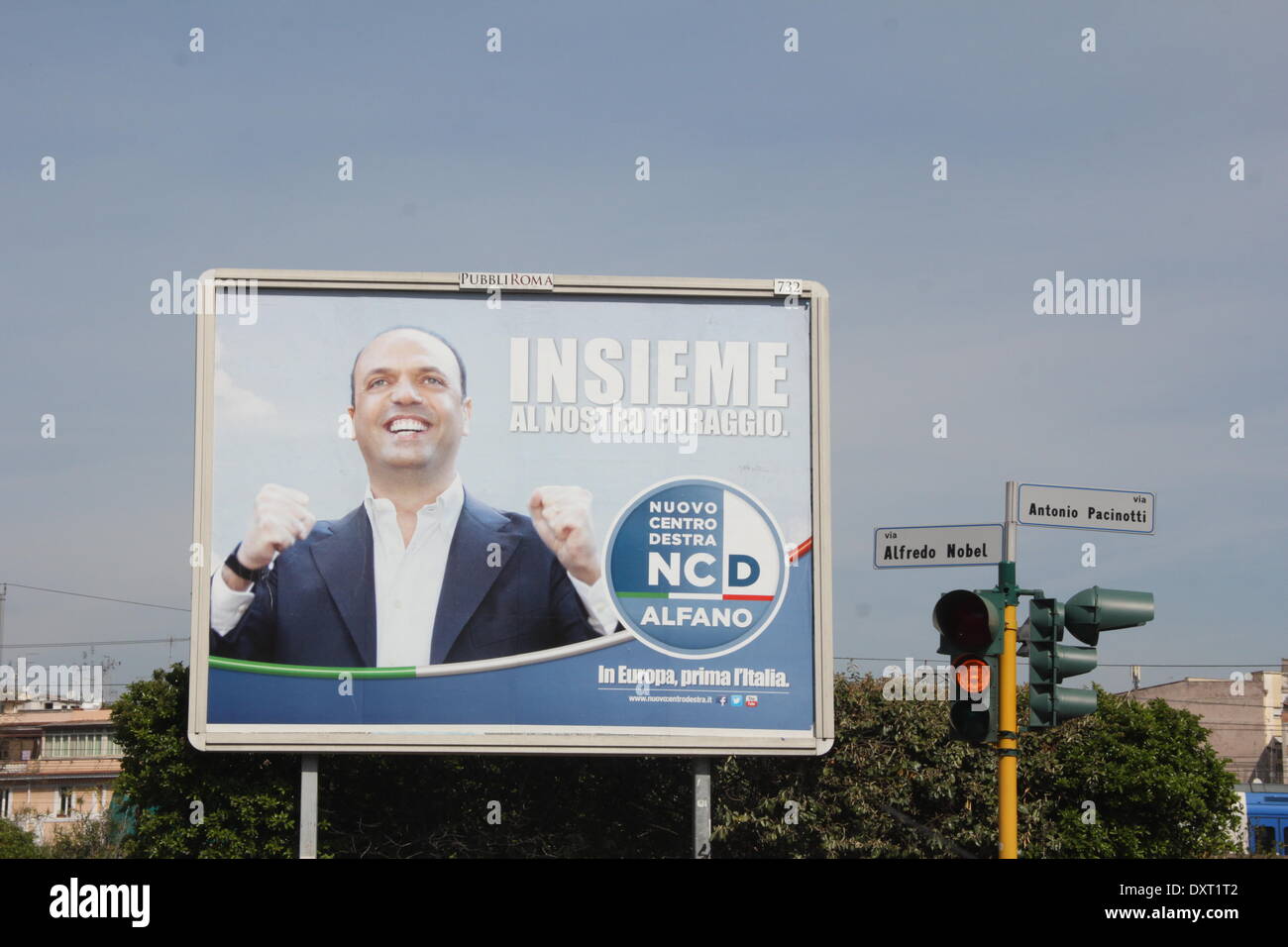 Fat man rome italy hi-res stock photography and images - Alamy