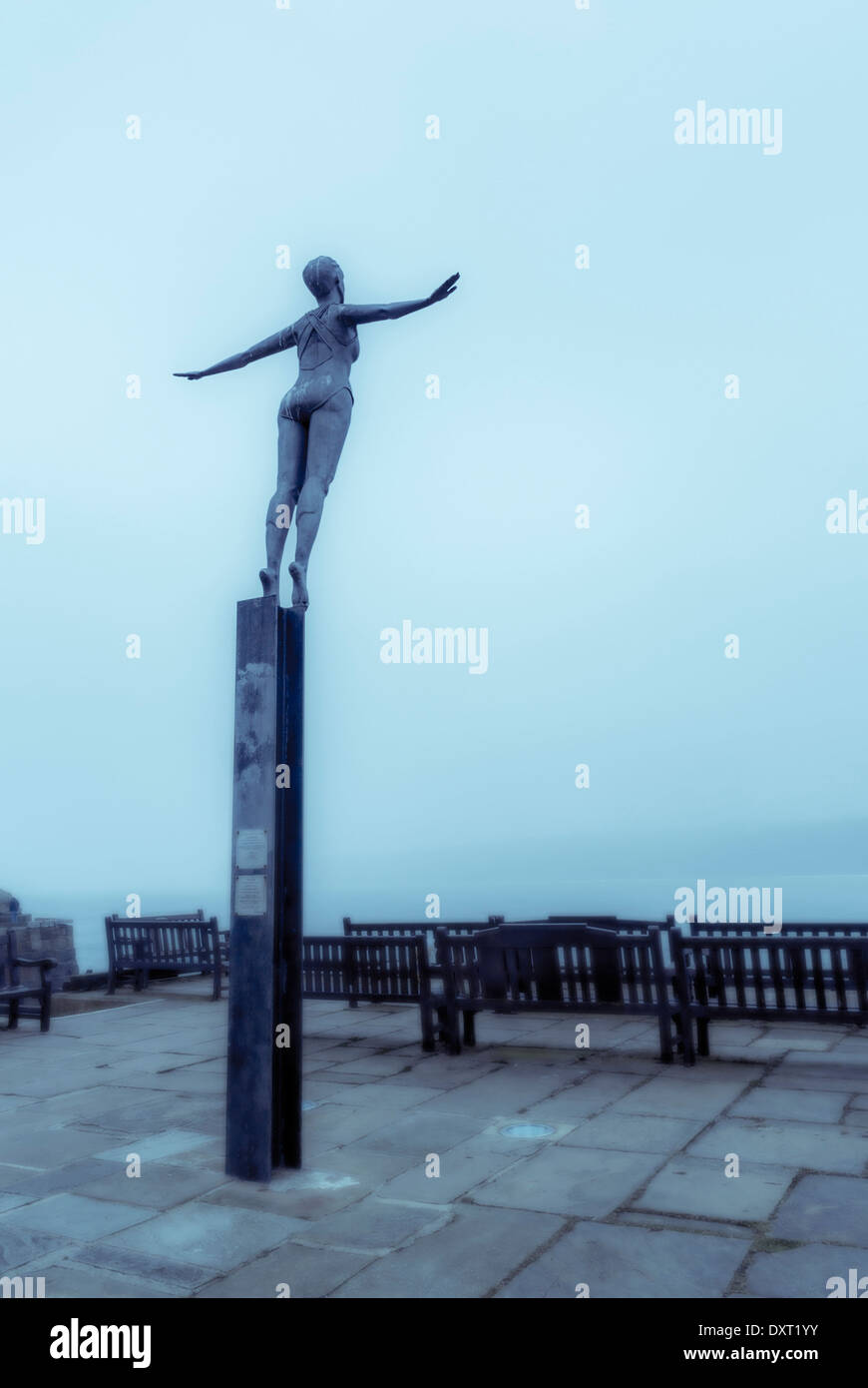 The Diving Belle, sculpture by Craig Knowles on Vincent's Pier, South ...