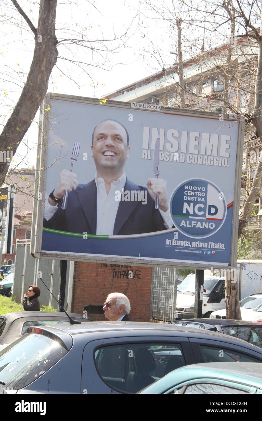 Fat man rome italy hi-res stock photography and images - Alamy