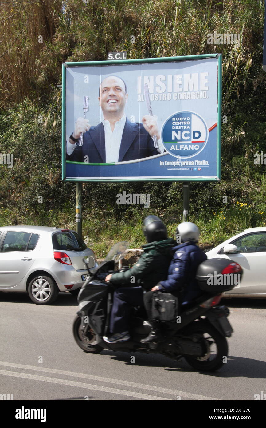 Fat man rome italy hi-res stock photography and images - Alamy