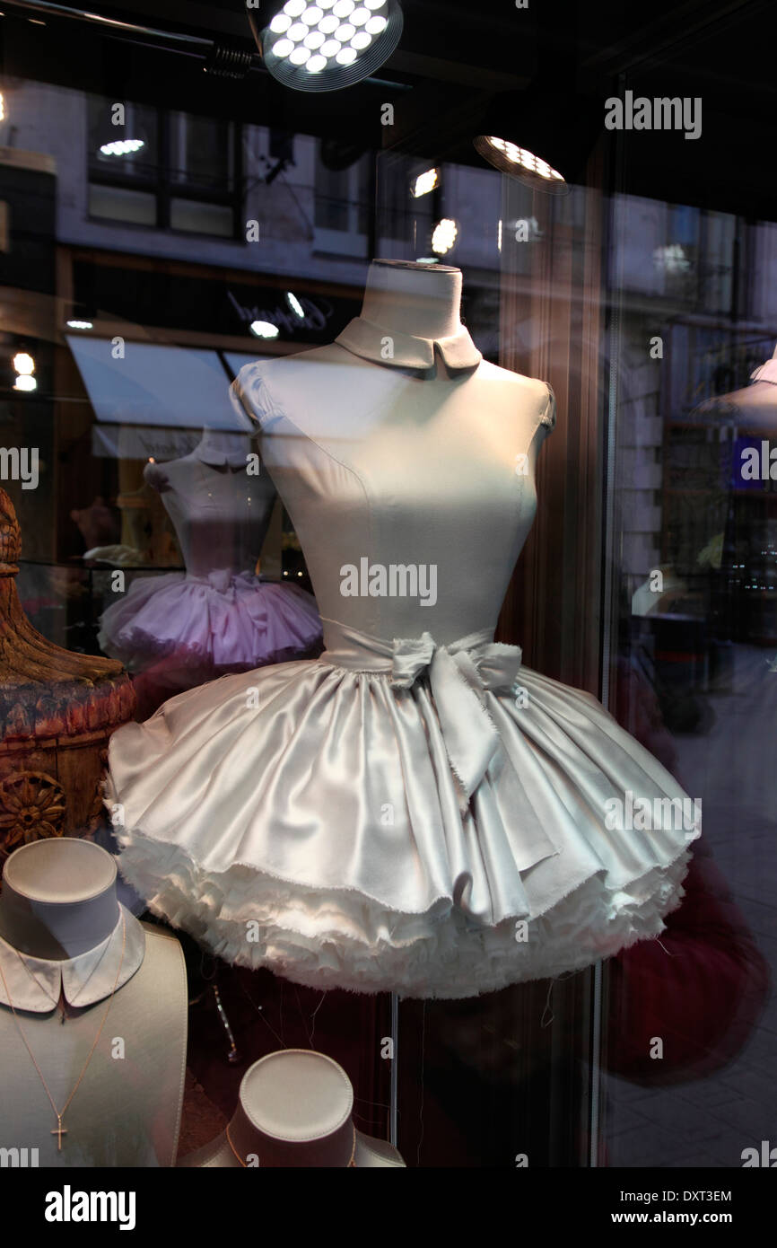 Tutu hi-res stock photography and images - Alamy