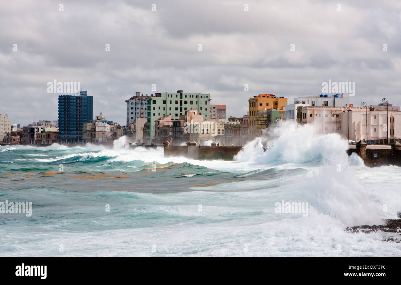 Caribbean Waves in Havana Stock Photo - Alamy