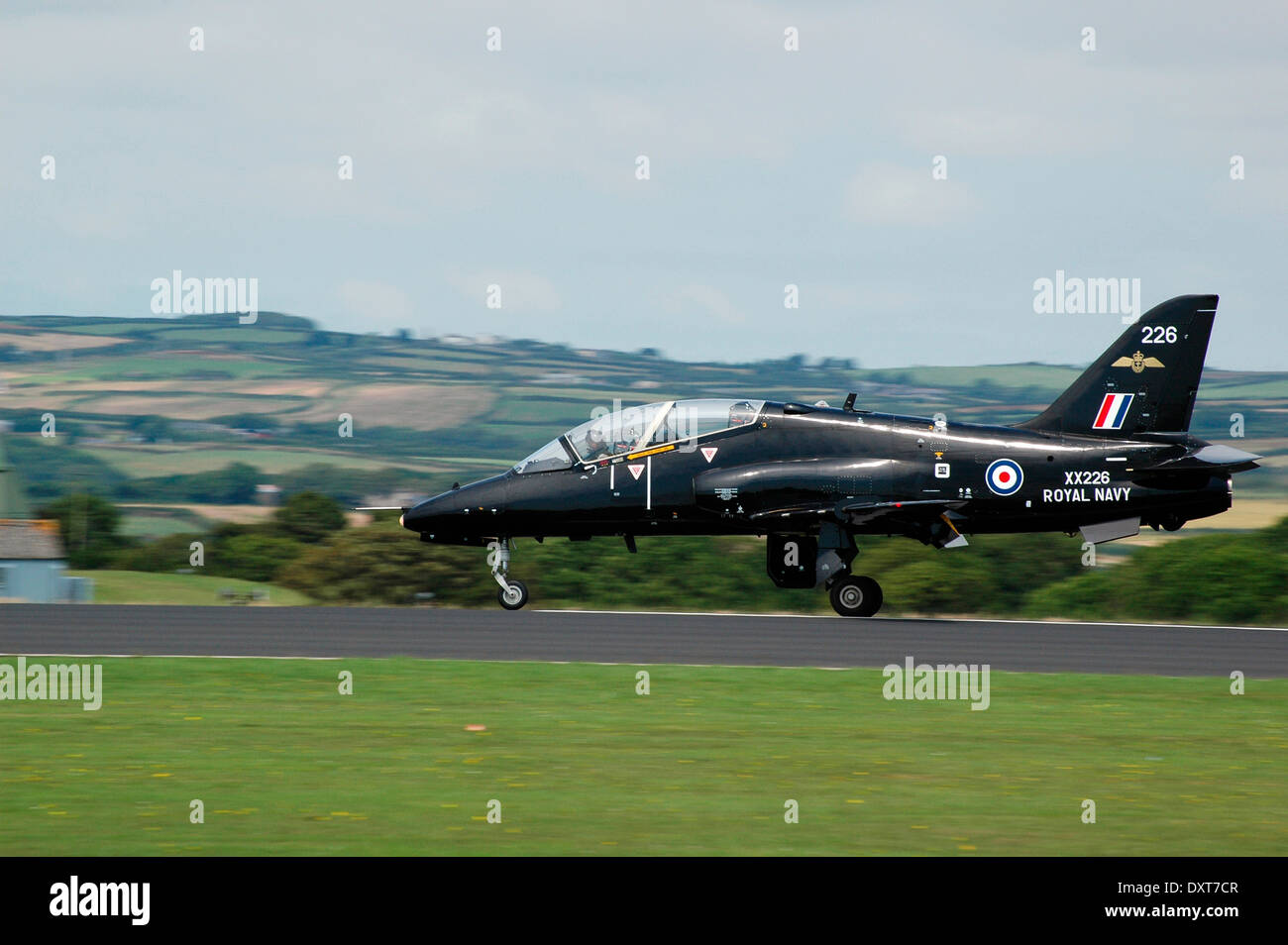 Hawk aircraft hi-res stock photography and images - Alamy