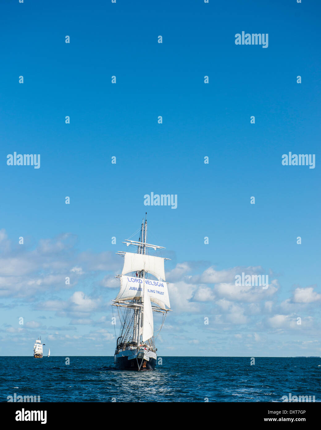 Lord nelson ship hi-res stock photography and images - Alamy