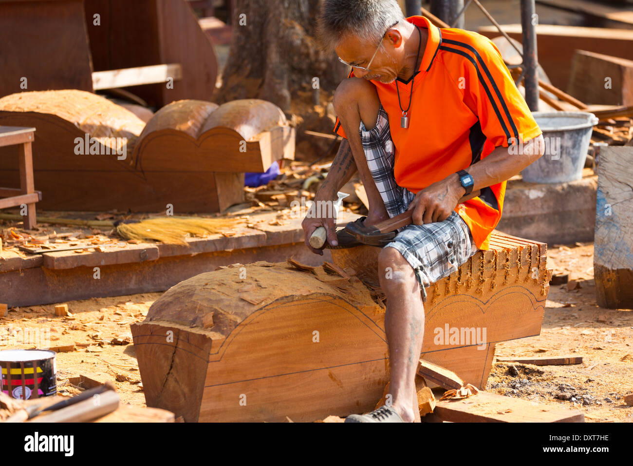 Wood carver work thailand hi-res stock photography and images - Alamy