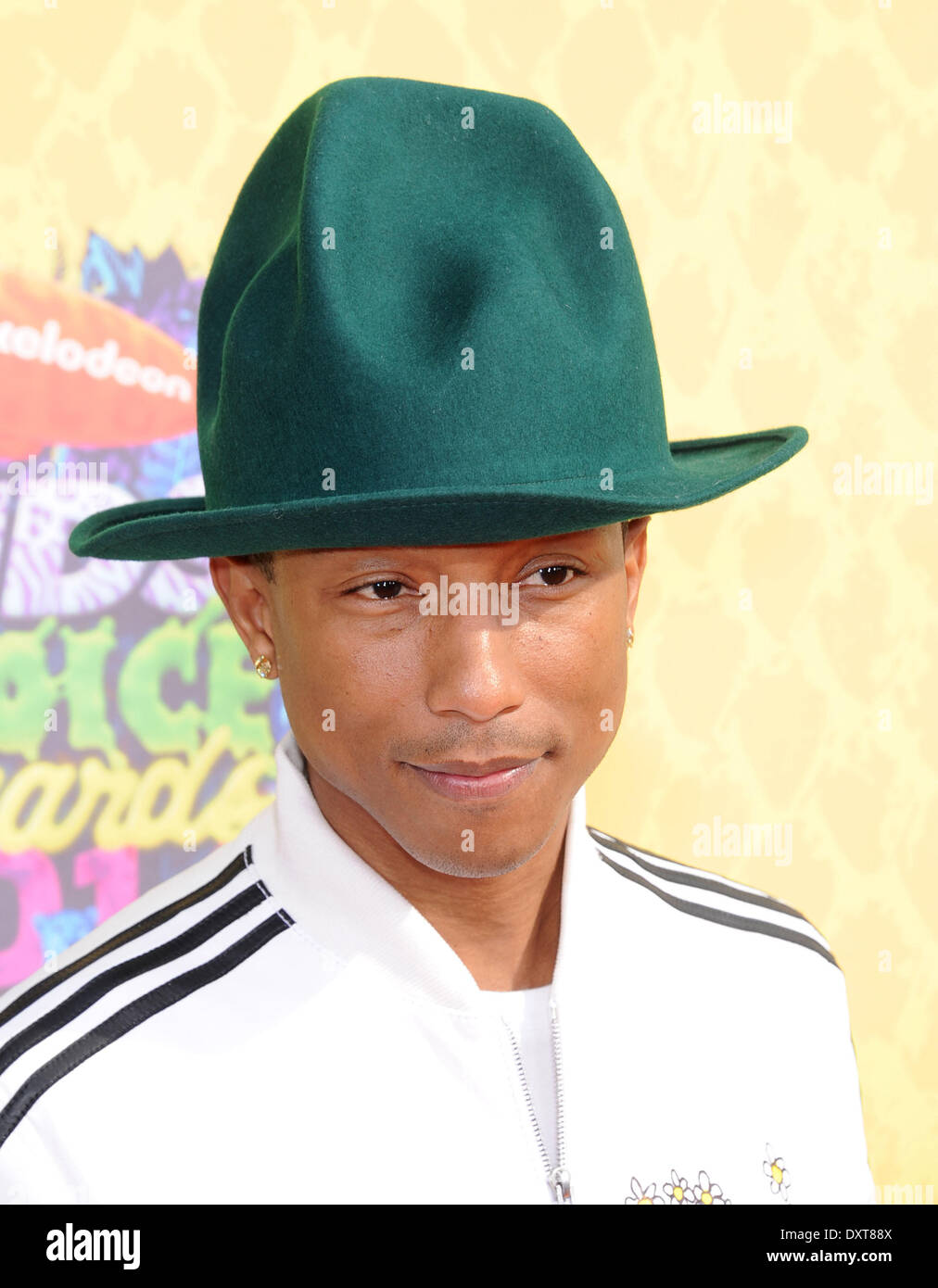 Los Angeles, California, USA. 29th Mar, 2014. Pharrell Williams arrives ...