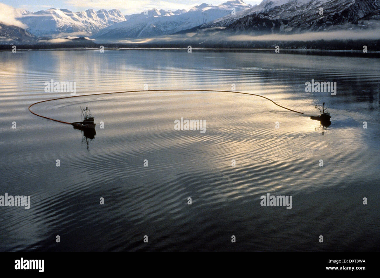 Exxon valdez oil spill hi-res stock photography and images - Alamy