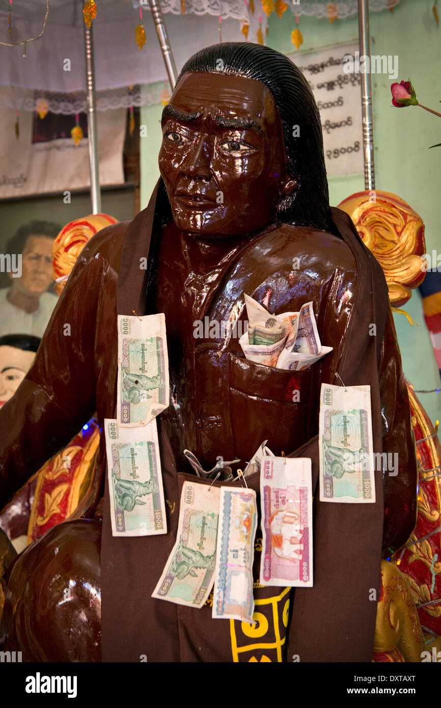 Myanmar, Popa mount, Paya Stock Photo - Alamy