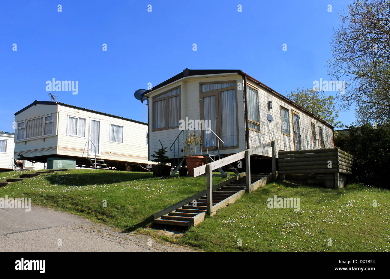 Low angle view of modern caravans in trailer park, Scarborough, England ...