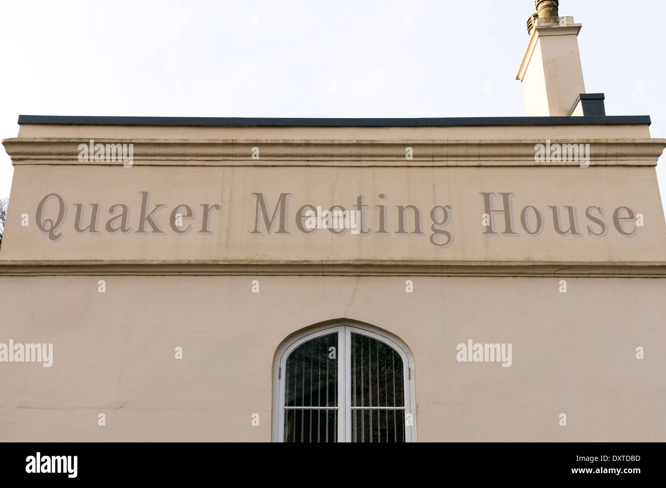 Quaker sign hi-res stock photography and images - Alamy