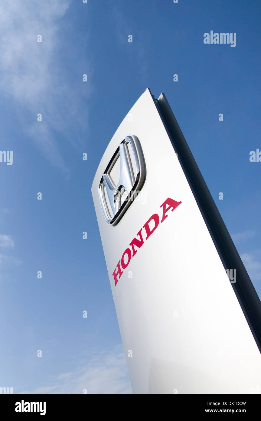 Honda motor dealer sign hi-res stock photography and images - Alamy