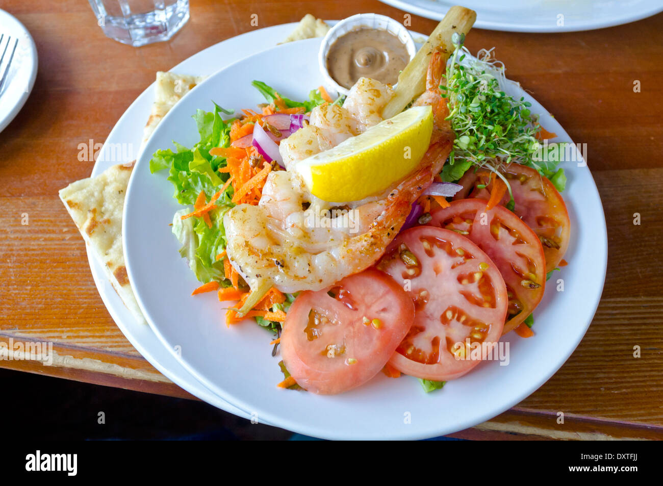 Salt spring island tree house cafe the tree house cafe hi-res stock ...