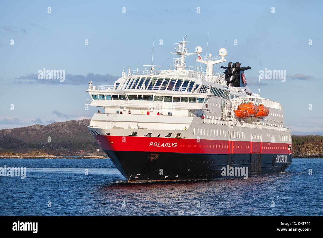 Ms horizontal hi-res stock photography and images - Alamy