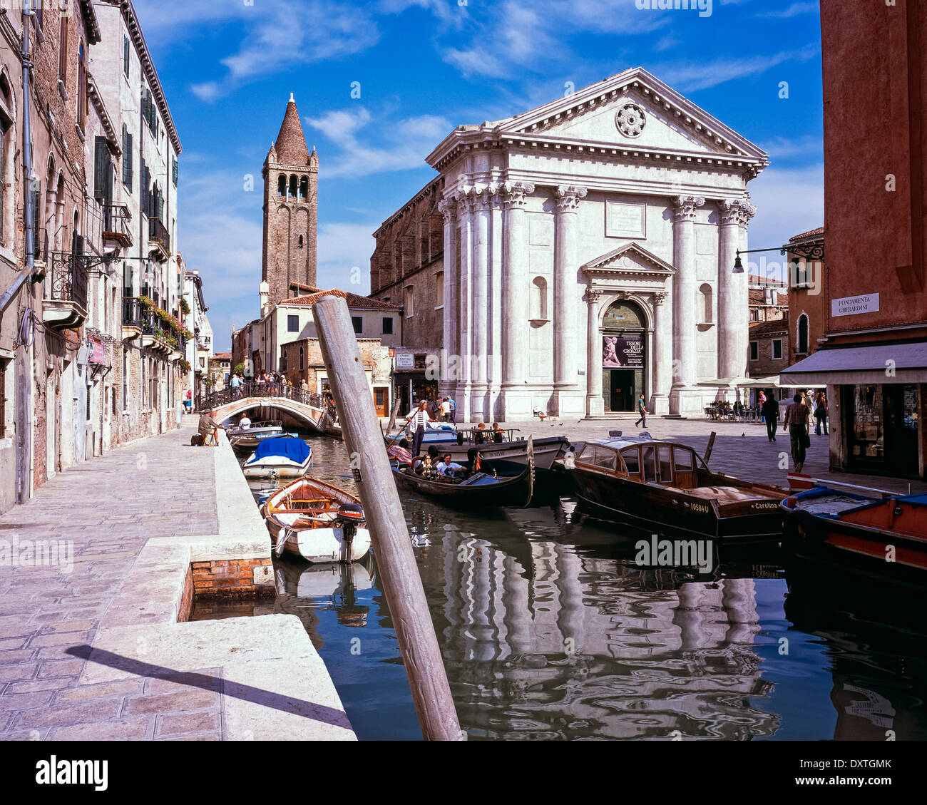 Campo San Barnaba Dorsoduro Venice Italy Stock Photo - Alamy