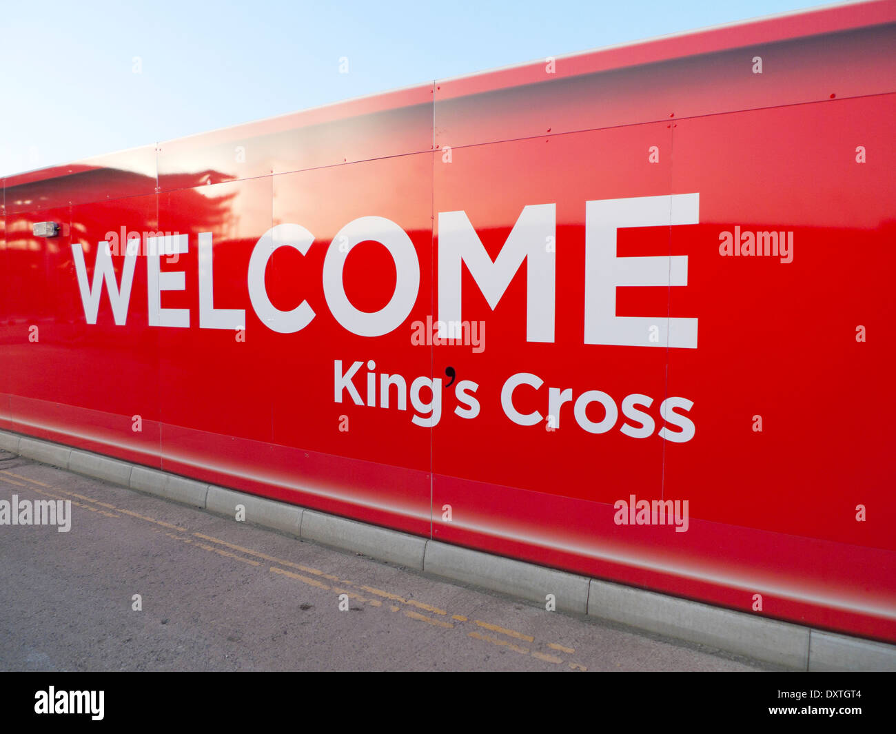 Welcome sign at Kings Cross London N1 England UK KATHY DEWITT Stock ...