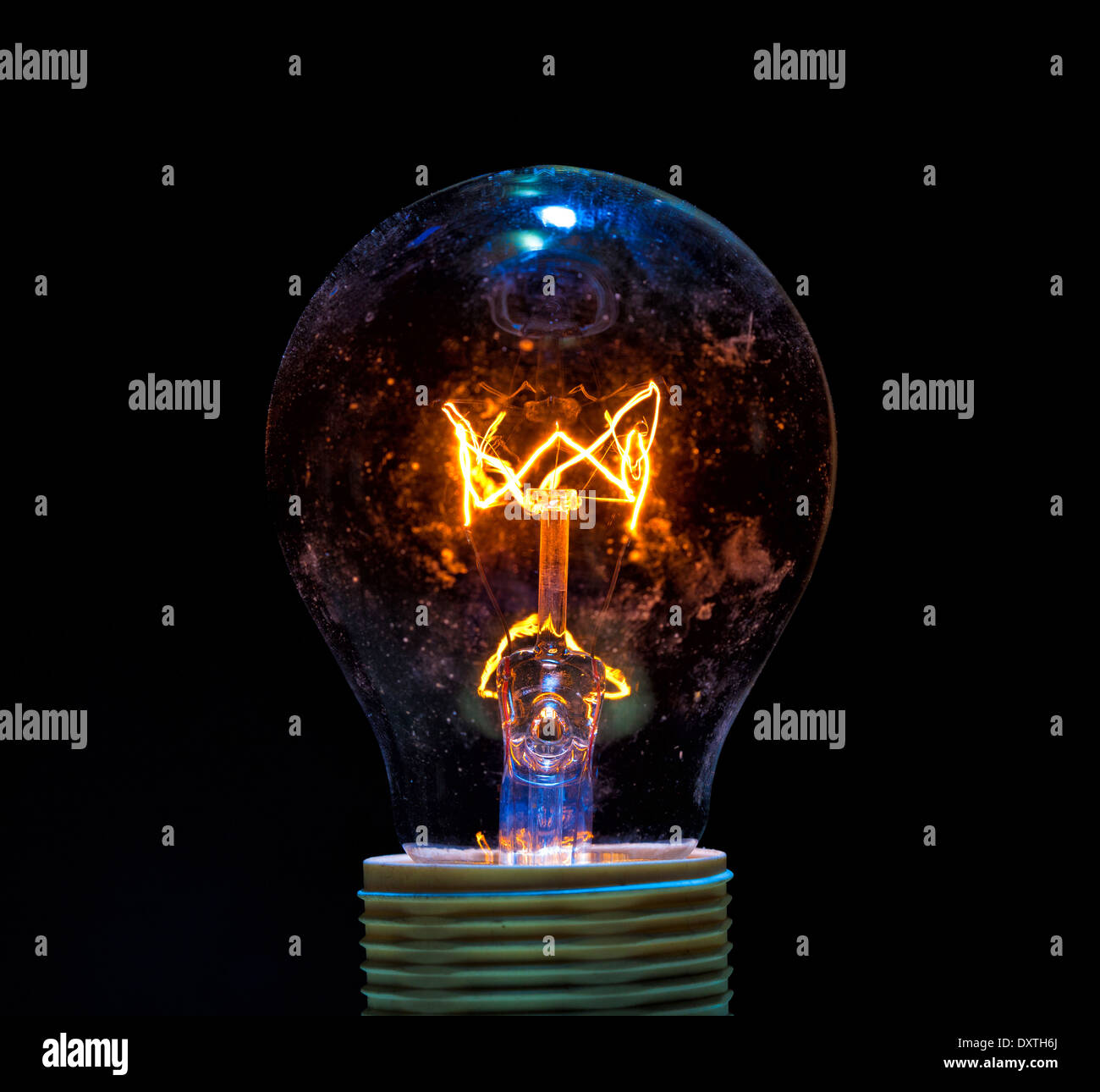 Broken electric hi-res stock photography and images - Alamy