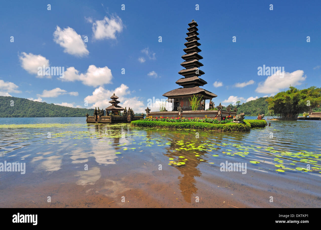 Floating temple or Pura Ulun Danu temple on a lake Beratan. Bali ...