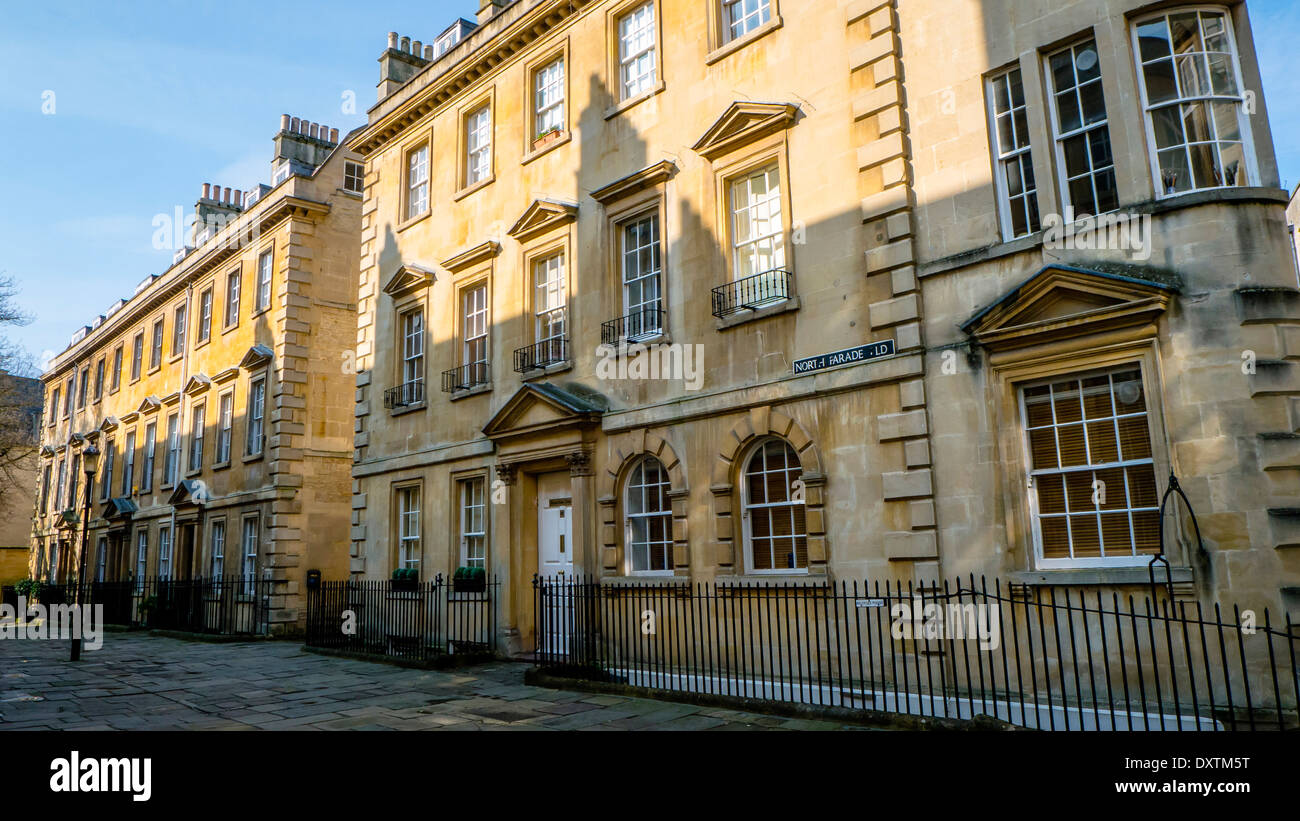 Traditional english architecture hi-res stock photography and images ...