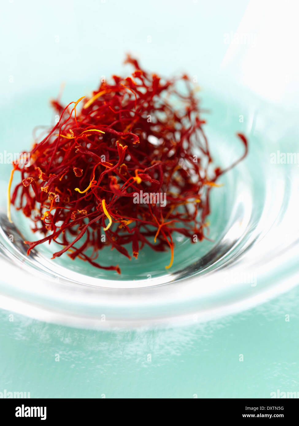 Saffron threads hi-res stock photography and images - Alamy