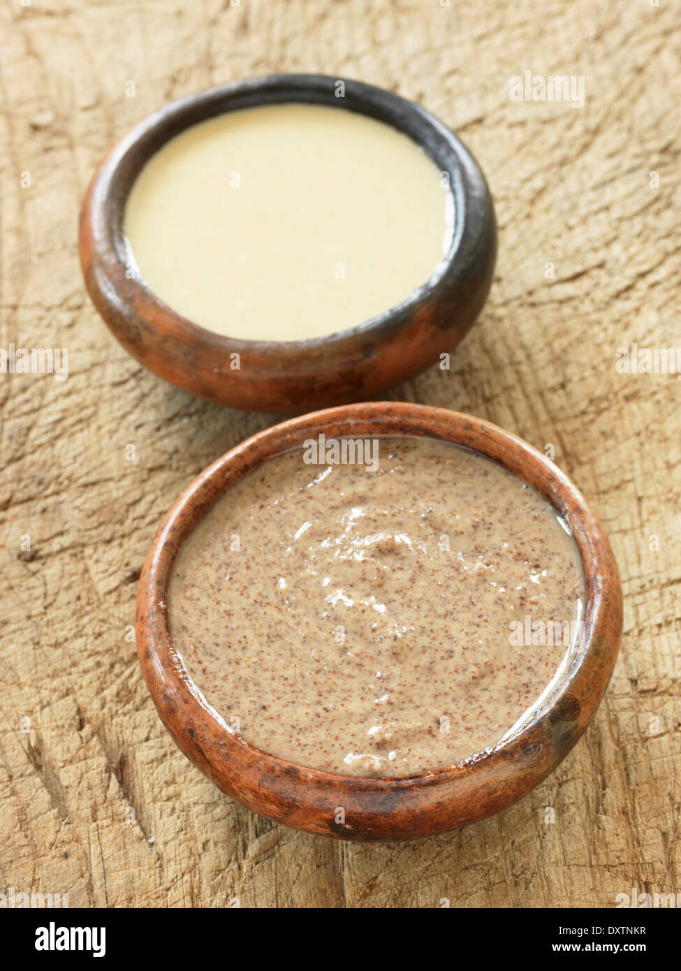 Organic almond puree Stock Photo - Alamy