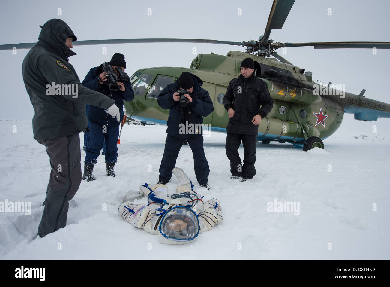 The Soyuz TMA-10M spacecraft from Expedition 38 landed successfully in ...