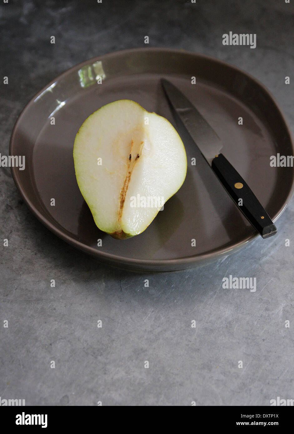 Pear slice hi-res stock photography and images - Alamy