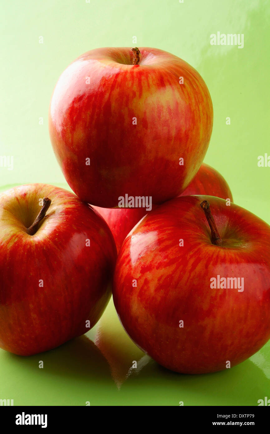 Red Chief apples Stock Photo - Alamy