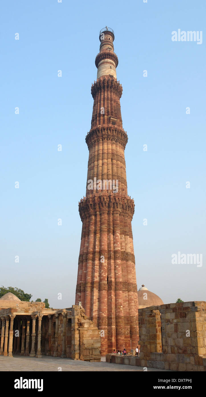 Marble and sandstone tower delhi hi-res stock photography and images ...