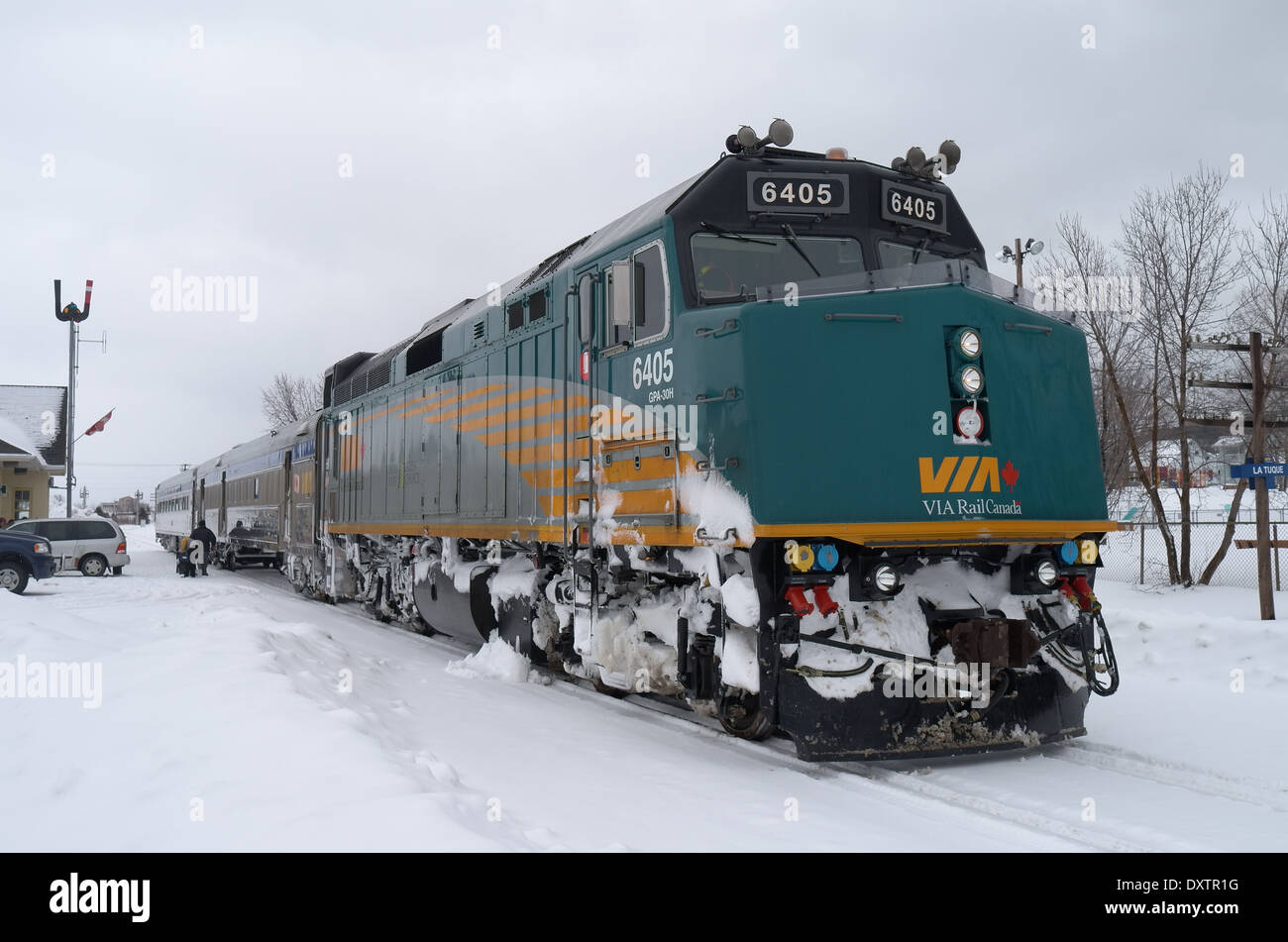 Via rail canada hi-res stock photography and images - Alamy