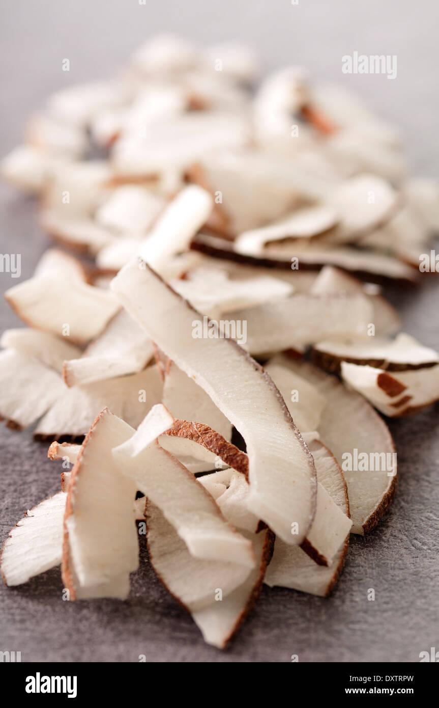 Fresh coconut flakes Stock Photo - Alamy