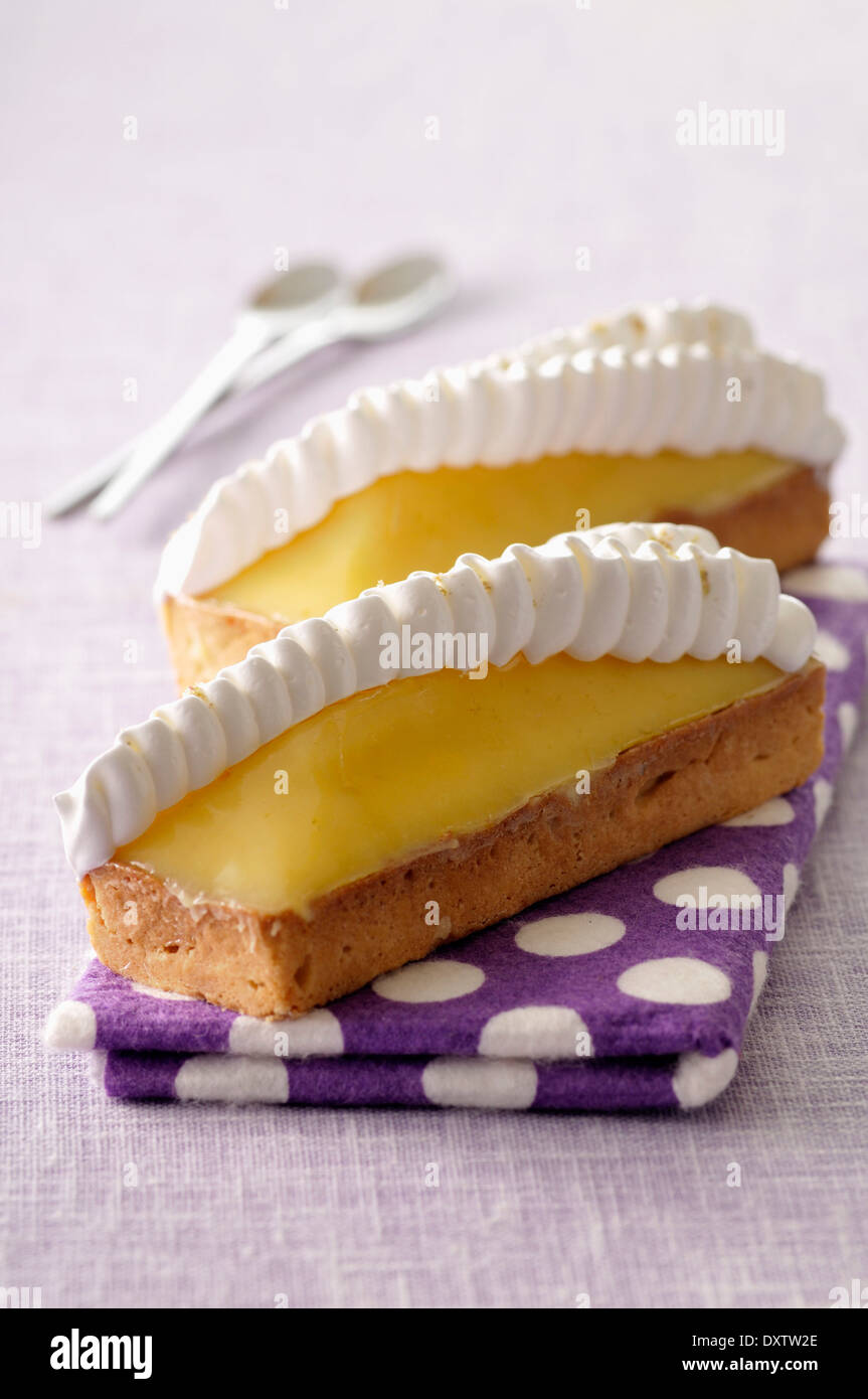 Individual lemon meringue pies Stock Photo - Alamy