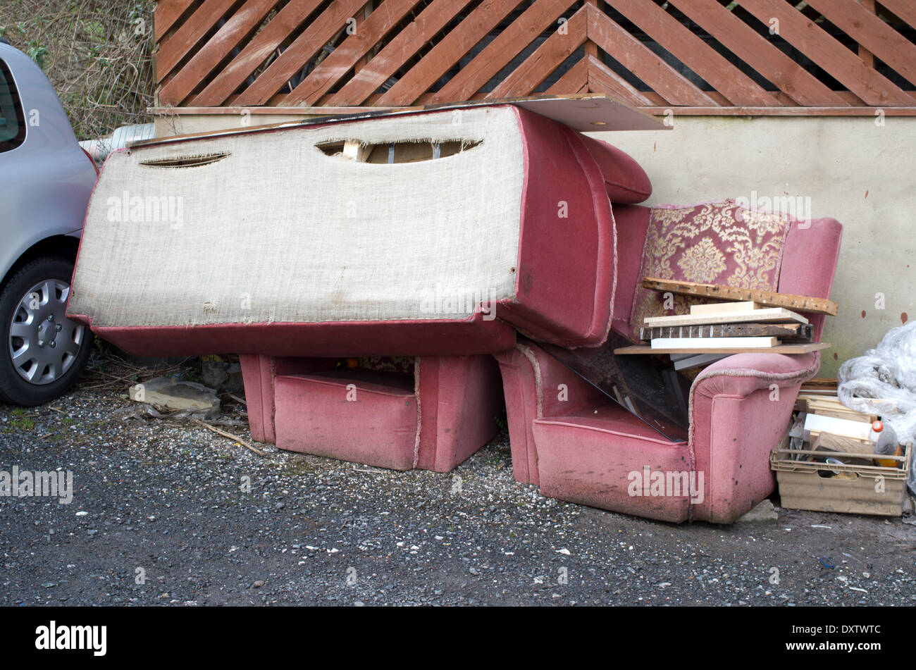 Discarded old Furniture Stock Photo - Alamy