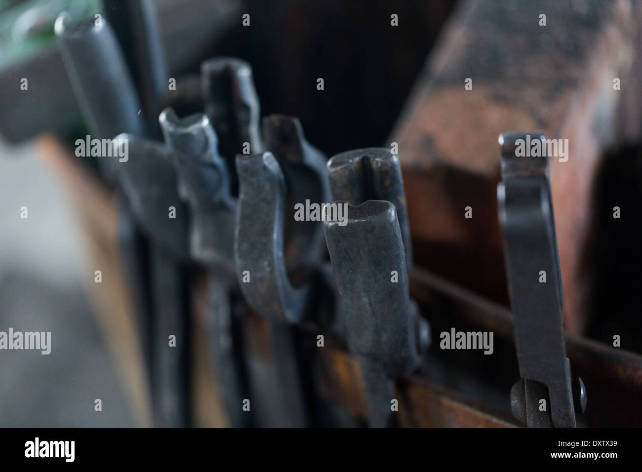 Tools of the blacksmith in blacksmith shop Stock Photo - Alamy
