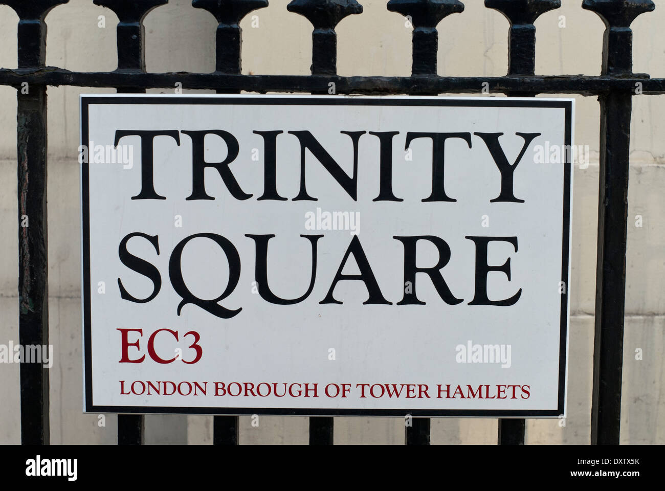 Trinity Square Street Sign, London, Britain Stock Photo - Alamy