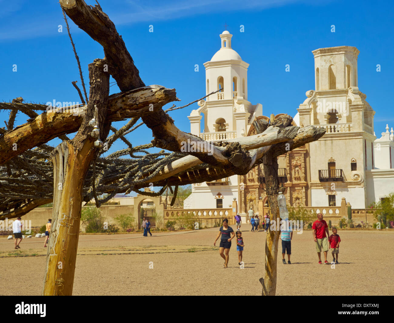 Mission San Xavier del Bac, Tucson, AZ, USA The oldest church in the ...