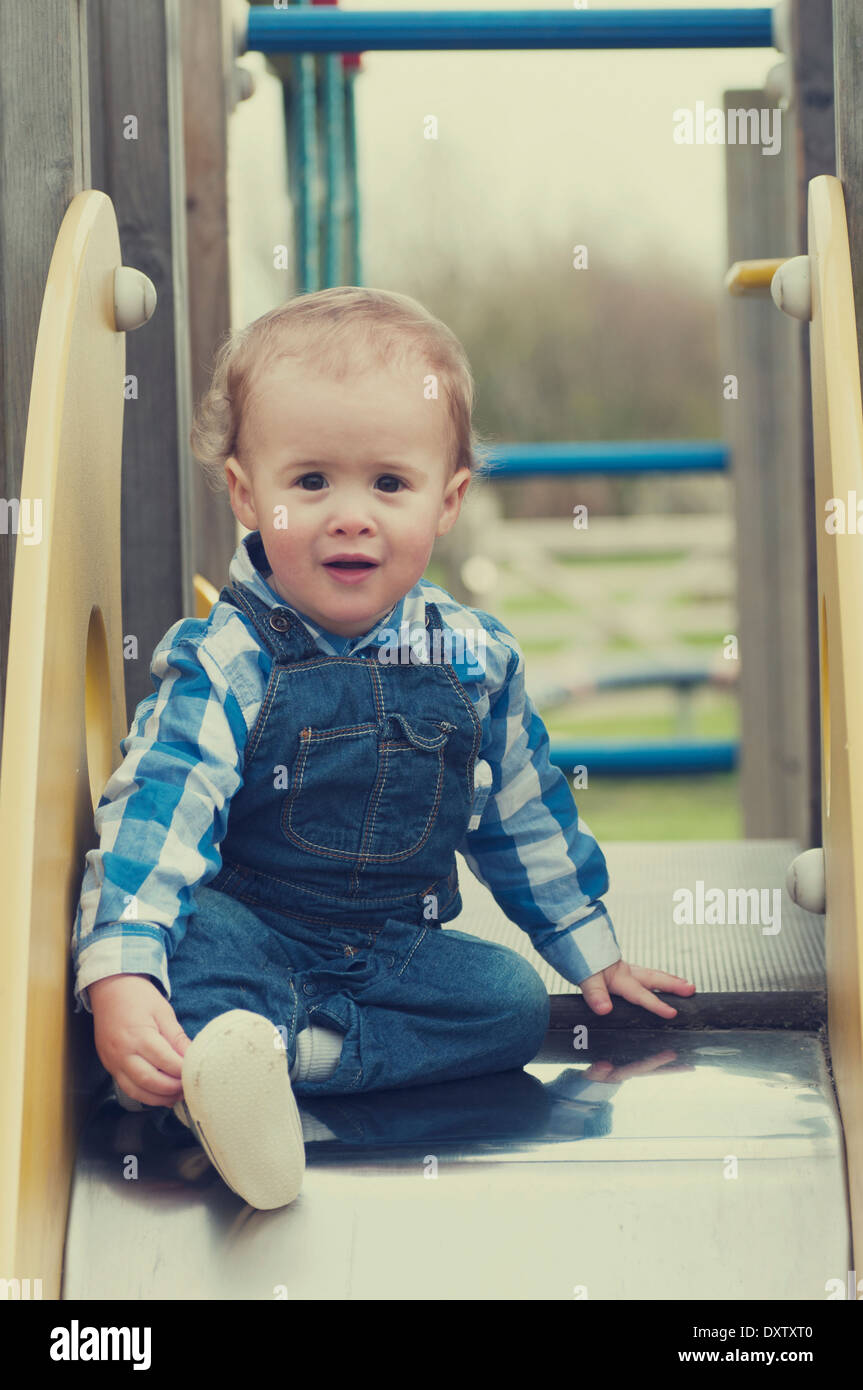 Infant public hi-res stock photography and images - Alamy