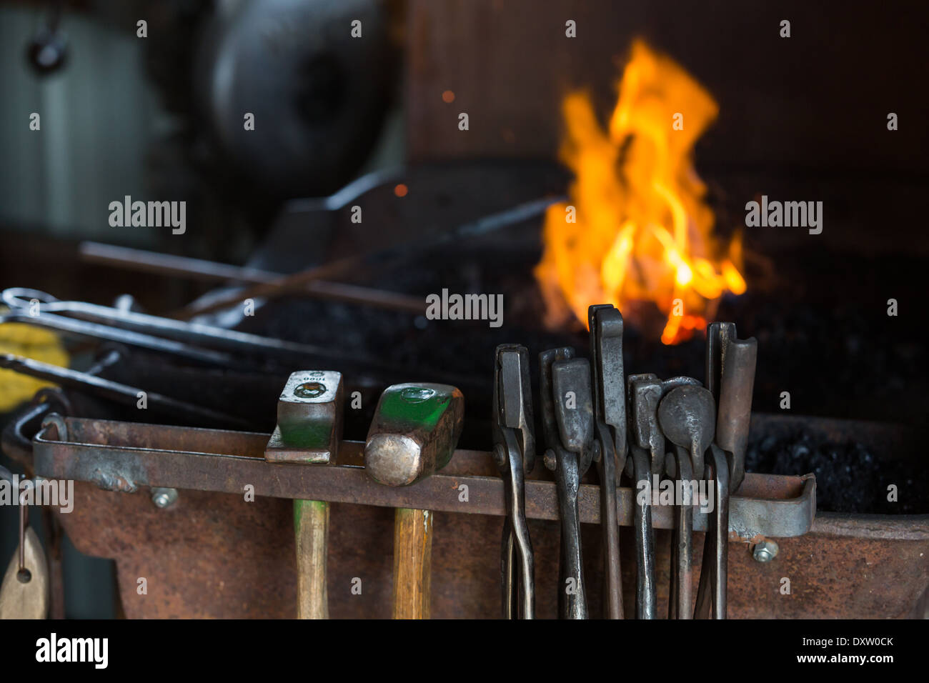 Working forge of the blacksmith in old shop Stock Photo - Alamy
