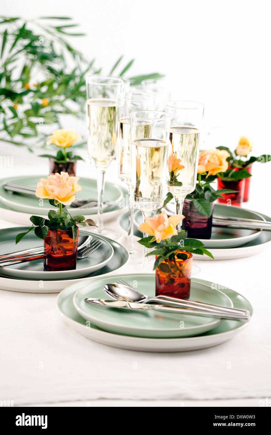 Presentation table hi-res stock photography and images - Alamy